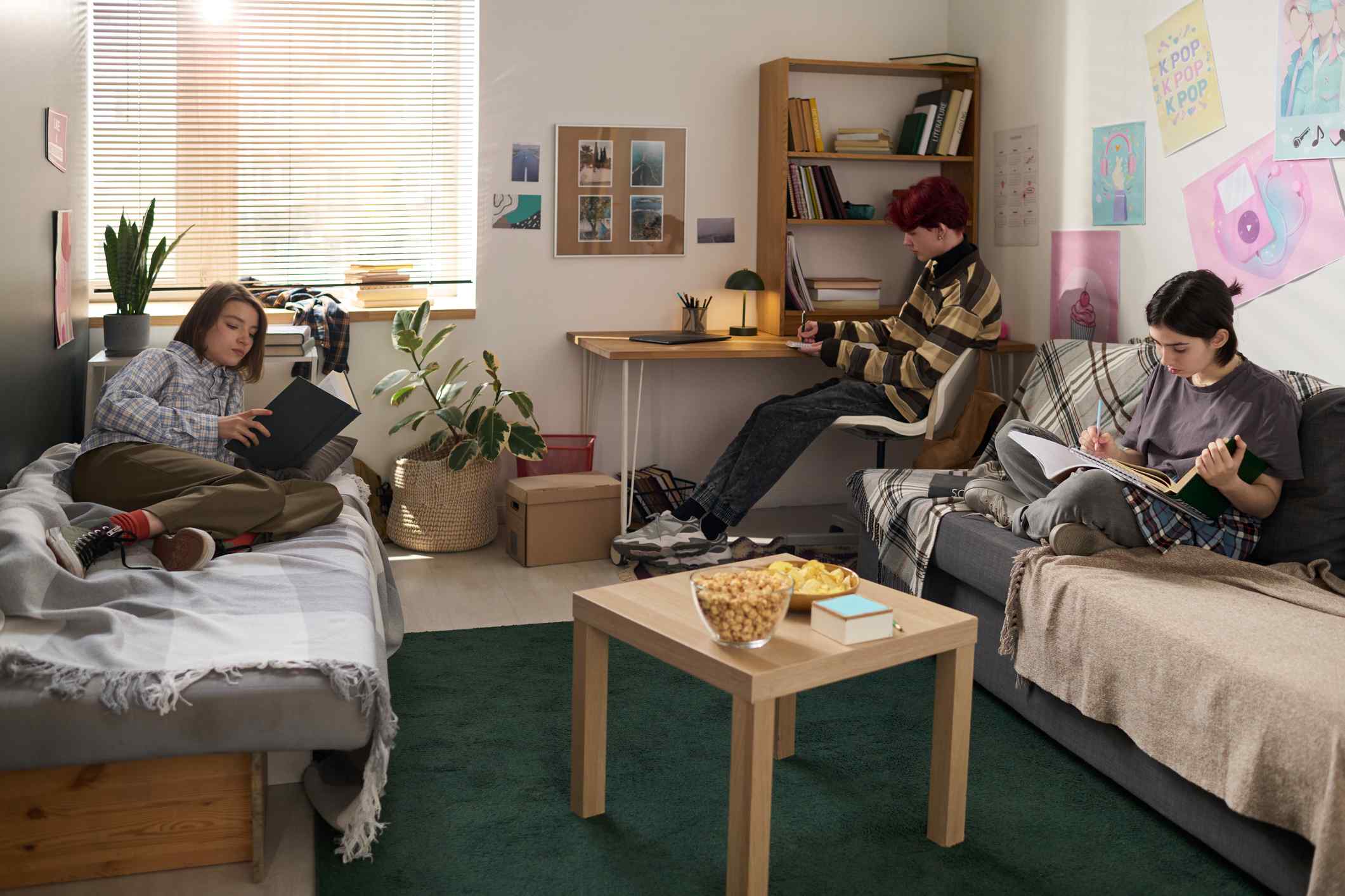 How Durham College Students Can Store Dorm Items | Self Storage Plus